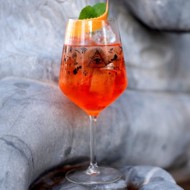 Aperol Spritz - Rezept und Wissenswertes